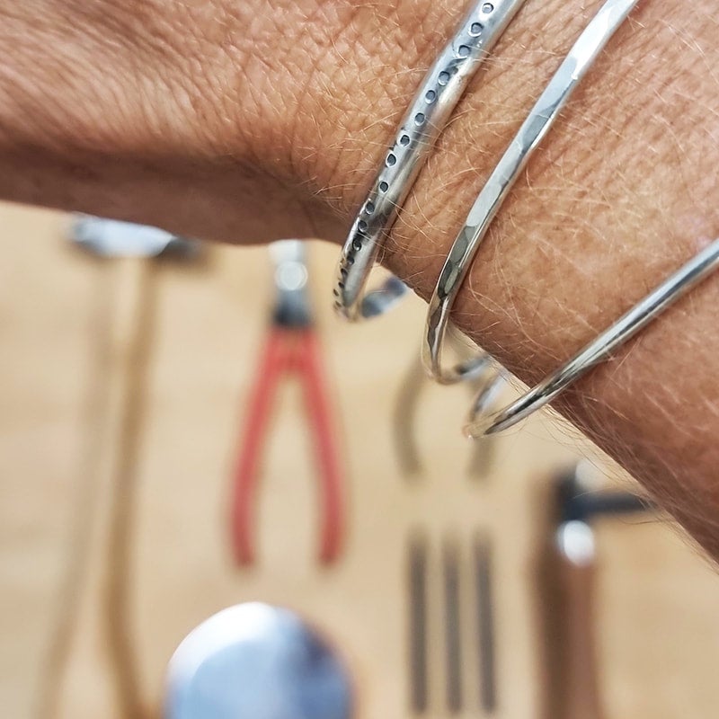 Textured sterling silver bangle workshop. | Rose Mercer Jewellery Artist